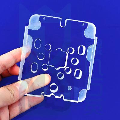 중국 사용자 지정 고온 부식 저항성 쿼츠 투명 불투명한 펀칭 단계 판매용