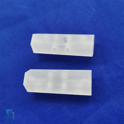 중국 공장 주문 고 온도 고 순도 쿼츠 펀싱 부품 판매용