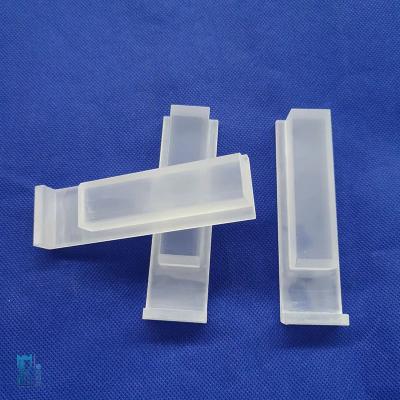 China Fabrik-Anpassung hochtemperaturbeständig Opaque Perforierter Quarzblech zu verkaufen