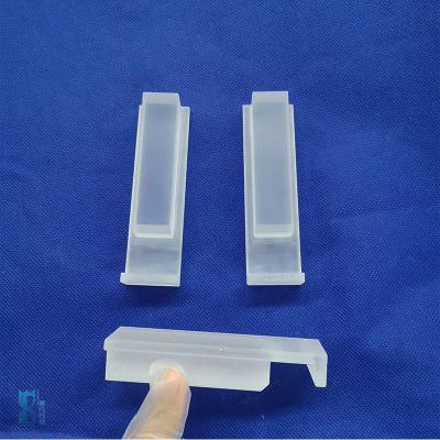 중국 공장 사용자 지정 고온 내성 불투명한 구멍 뚫린 쿼츠 엽 판매용