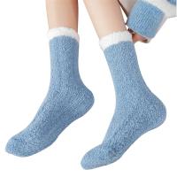 China Soft Warm Winter Socks with Print Pattern Fuzzy Thick Cozy Polyester Socks for sale