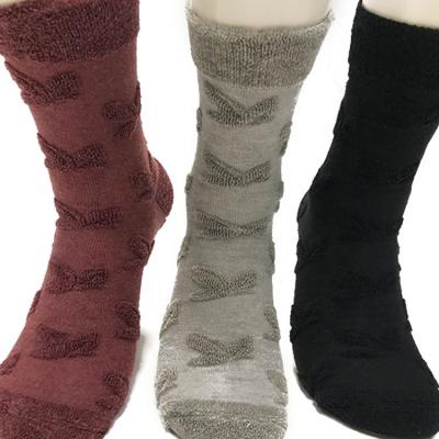 China Dichte und bequeme Druckmaschine Sportsocken mit individueller Druckmethode andere zu verkaufen