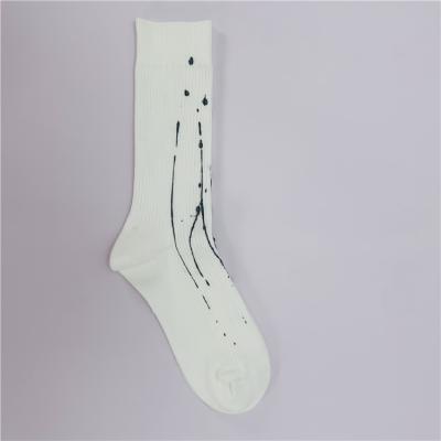 Cina Calzini di bellezza Stampatura di disegni multi-scena Assorbimento del sudore Calzini personalizzati per sport in vendita