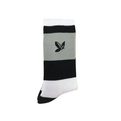China Calcetines deportivos antideslizantes de compresión Calcetines personalizados con patrón de impresión y estilo regular en venta