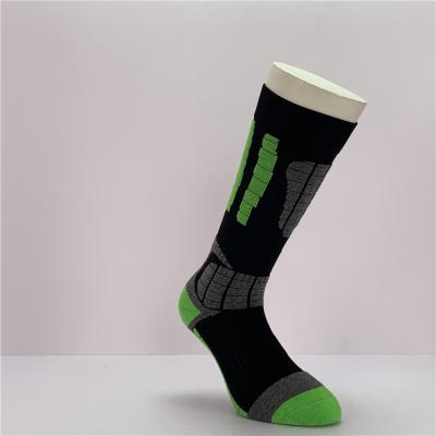 Cina 50000 quantità calze da uomo a cuscino a maglia Jacquard traspirante in vendita