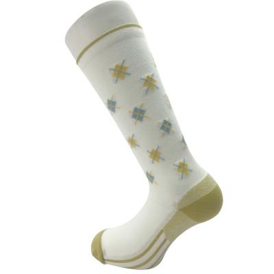 China Standarddicke personalisierte Sportsocken anpassbar und winterbereit zu verkaufen