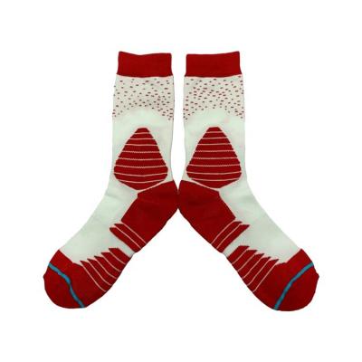 China 50000 Menge Custom Logo Leistungssportsocken für Männer mit gestricktem Design zu verkaufen