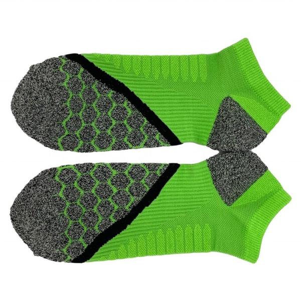 Quality 2024 Custom Logo Design Sport Comfort Socks in Green for Comfortable Breathability for sale