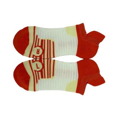 China Polyamida Atlética Impressão Adultos Basquetebol Multicolor Calcetinas Desportivas de Corte Baixa com Tecido à venda