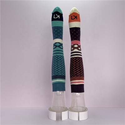 China Oranje Custom Warm Comfortable Lady Knee Dikke Wol Lange Sport Gebreide Sokken Vrouwen Knie Hoog Sokken Te koop