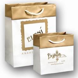 Cina Borsa d'imballaggio del piccolo regalo bianco di Smartwise, borse rivestite del regalo della carta da stampa con le maniglie in vendita