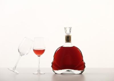 Cina 750ml 700ml 500ml Custom Empty Glass Bottle with Stopper Screw Cap Cork for Gin Vodka Whisky Tequila Liquor Alcohol in vendita
