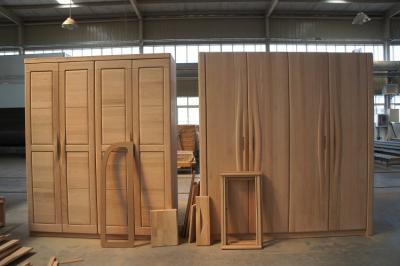 China CNC Nesting 3D CNC Router Machine Beam Table With Loading And Unloading 3 Axis CNC Router 1224 for sale