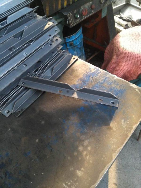 Automatic Angle Beam Metal Hydraulic Hole Punching Machine For Sale