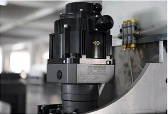 Pioneer CNC Optical Fiber Laser Cutting Machine Price Sheet Metal Laser Cutter For Sale
