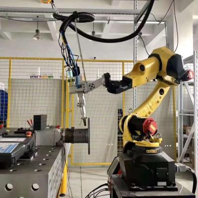 China 7 Axis Laser Welding Robot Automatic Fiber Laser Robotic Cutting Welding System en venta