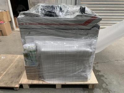 Cina Hand Held Fiber Laser Welding Machine 1000W Price in vendita