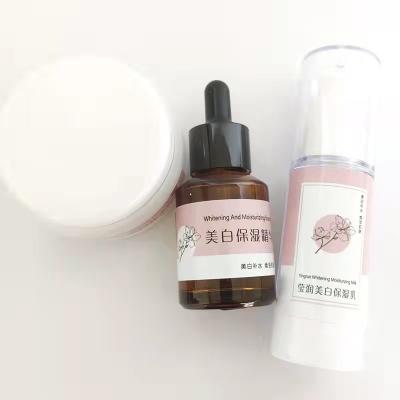 Cina Etichetta cosmetica farmaceutica che stampa gli autoadesivi domestici su ordinazione del prodotto per le bottiglie dello sciampo in vendita