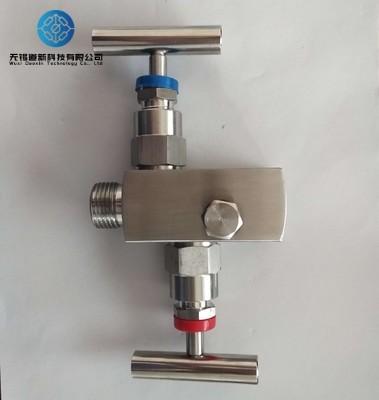 China 316SS Flow Transmitter Manifold 6000 PSIG 2 Way Manifold For Pressure Transmitter for sale