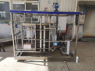 Cina Pasteurizzatore personalizzato da 0,5-20T/H per la linea di lavorazione del succo d'arancia/mela/cocco in vendita