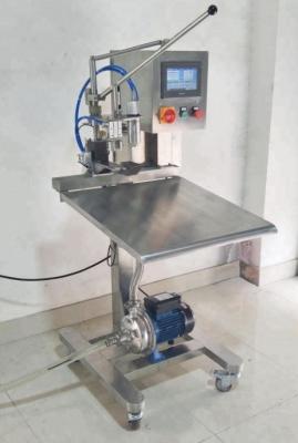 Cina Macchina di riempimento BIB semiautomatica non assetica di alta qualità per sacchetti da 1-25 litri di succo/latte/vino con SUS 304/316 in vendita
