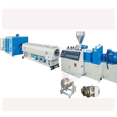 Cina PIPE china manufacturer equipment for production of PVC pipe factory price Zhangjiagang machinery in vendita