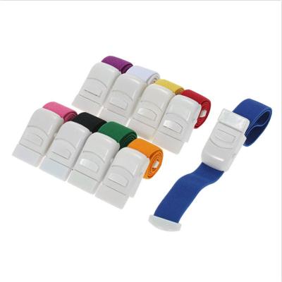 Cina Adjustable Medical Latex Free TPE Buckle Tourniquet For Blood Collection in vendita