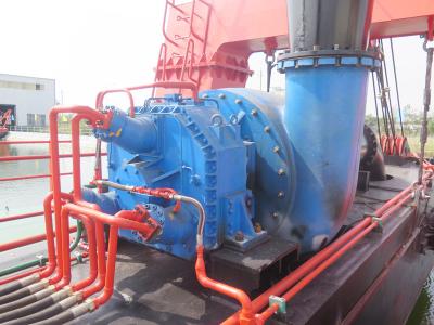 Cina Dredger di sabbia ad aspirazione a taglio da 650 mm e 26 pollici ad alta efficienza con motore Cummins Marine Diesel da 1864 kW in vendita