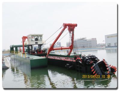 China Engineer Overseas Service 26 inch YSCSD650 1400 cbm/h Hydraulic Cutter Suction Sand Dredger with 2 km Discharge Distance for sale