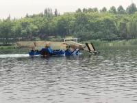 China Customizable Medium Sized Hydraulic Cleaning Boat Fully Automatic for sale