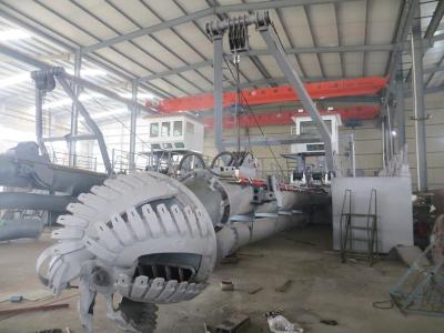 China Customized suction dredger 8 Inch To 26 Inch Non Self Propelled Diesel Power With Spud Carriage for sale