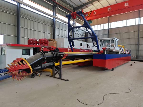 Dredging 10m Depth Small Sand Dredging Ship With Cummins Marine Engine