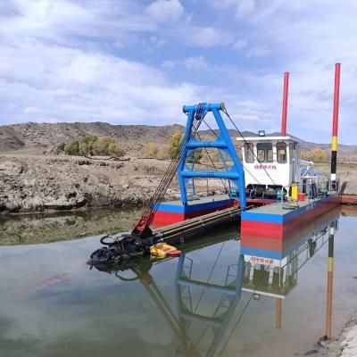 China 16 Inch Cutter Suction Dredger para bombeamento de areia no rio A produção atingiu 300 metros cúbicos for sale