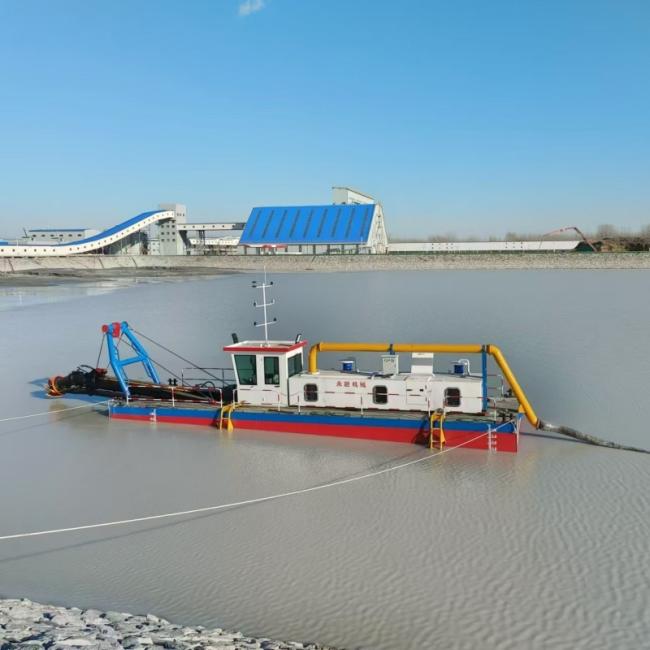 16 inch cutter suction dredger in operation for sand dredging