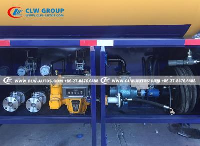 Cina Camion del bobtail di HOWO 10cbm GPL con il contatore volumetrico che riempie l'autocisterna del gas in vendita