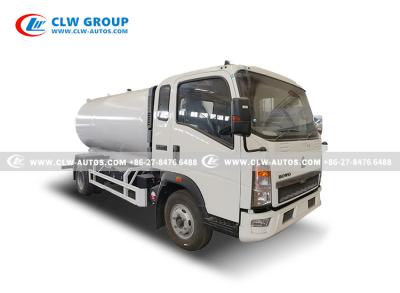 China HOWO-van het de Bobtailpropaan van LPG de Leveringsvrachtwagen 2.5ton 5000liters Te koop