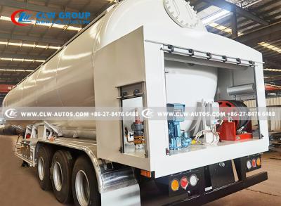 Cina rimorchio dell'autocisterna del propano del butano 30tons con la pompa ed il misuratore di portata in vendita