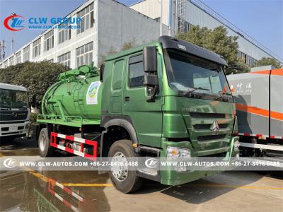 Cina Camion di aspirazione delle acque luride di vuoto di Howo 4x2 160HP 8cbm in vendita