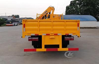 China 120HP Small Telescopic Crane , 4t Dongfeng Telescopic Boom Truck Mounted Crane for sale