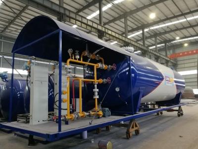 China tanque do posto de gasolina do LPG do propano de 20tons 20mt 40,000liters com a máquina de enchimento do cilindro à venda