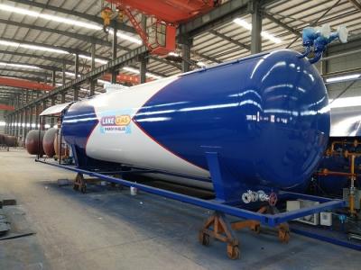 China tanque do posto de gasolina do LPG do propano de 20tons 20mt 40,000liters com a máquina de enchimento do cilindro à venda