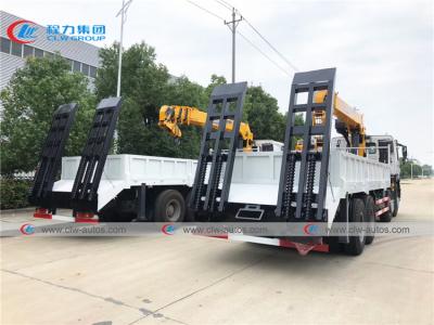Chine Sinotruk Howo XCMG 12 tonnes de grue télescopique montée par camion à vendre