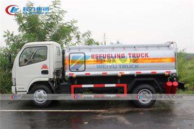 Cina camion dell'erogatore del combustibile del acciaio al carbonio di 5000L Dongfeng Q235 in vendita