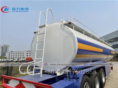 Cina 3 rimorchio diesel dei semi del camion di trasporto del acciaio al carbonio dell'asse 40CBM Q235 in vendita