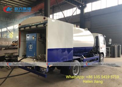 中国 Dongfeng 4x2 2のトンQ345RタンクBobtailプロパンの配達用トラック 販売のため