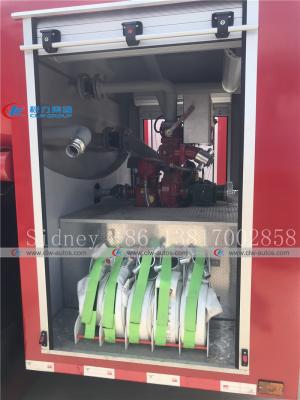 Cina Camion di estinzione di incendio del serbatoio di acqua di Sinotruk Howo 4x2 4CBM in vendita