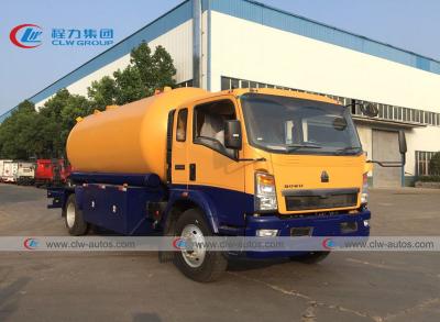 China LPG-van de de Bobtailvrachtwagen van het Gashouderhowo 8tons 4*2 Propaan de Vrachtwagen van de de Benzinetanker Te koop