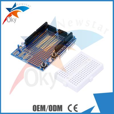 Cina Schermo di Arduino del prototipo di ProtoShield con i mini bordi di pane 7cm x 5.5cm x 2cm in vendita