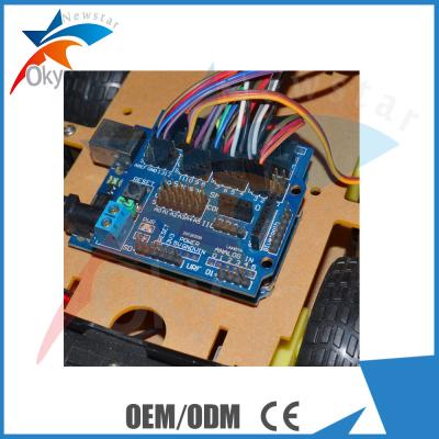 Cina Automobile elettrica su misura del robot del telecomando RC del robot per i dispositivi d'avviamento di Arduino in vendita