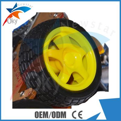 Cina Automobile elettrica su misura del robot del telecomando RC del robot per i dispositivi d'avviamento di Arduino in vendita